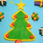 Sapin de Noël en pâte à modeler : 3 idées simples