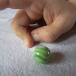 Règle du jeu de billes + de nombreuses variantes (le pot, etc)