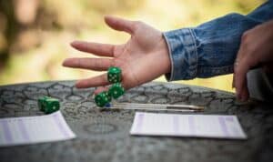 Comment jouer au yam’s : règles du jeu + fiche de score simplifiée à imprimer