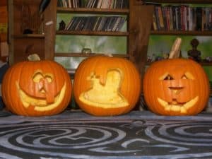 Sculpter une citrouille : conseils et pochoirs à imprimer