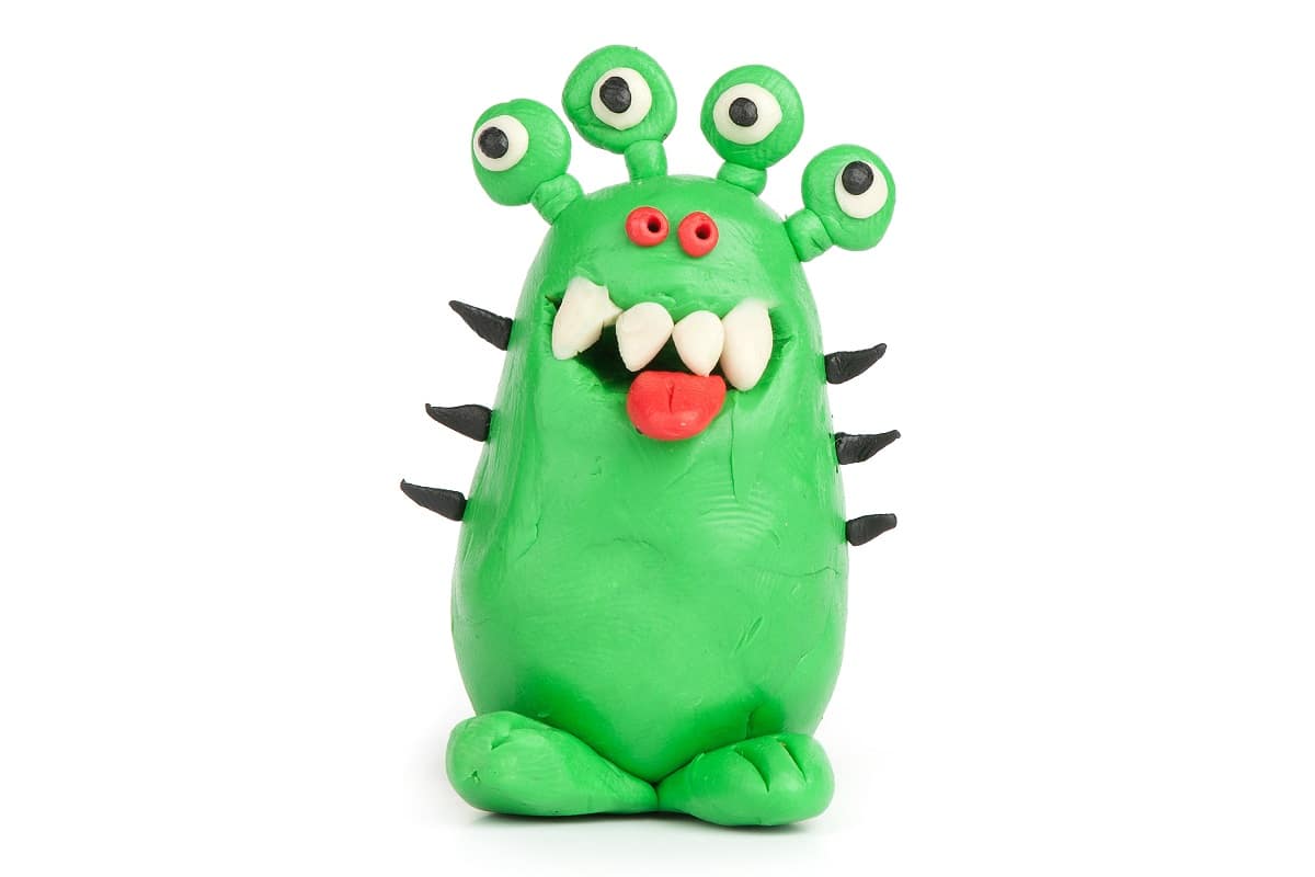 Monstre en pâte à modeler : des idées simples